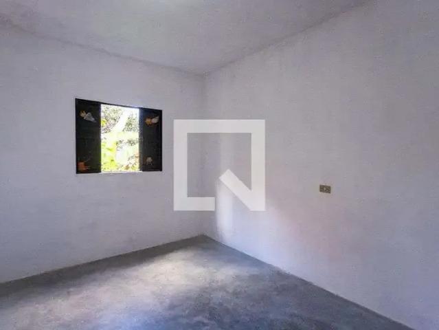 Casa / Sobrado para Locação em Diadema/SP Serraria 1 Quartos