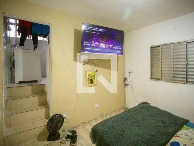 Casa / Sobrado para Locação em Diadema/SP Serraria 1 Quartos