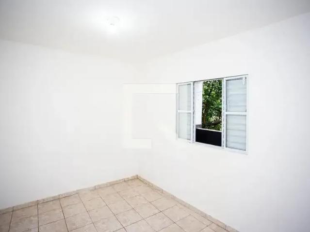 Casa / Sobrado para Locação em Diadema/SP Serraria 1 Quartos