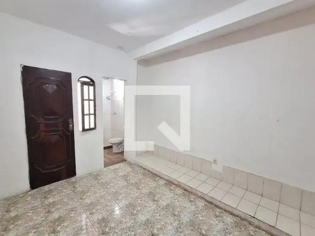 Casa / Sobrado para Locação em Duque de Caxias/RJ Figueira 1 Quartos
