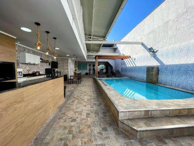 Casa / Sobrado para Locação em Duque de Caxias/RJ Parque Lafaiete 2 Quartos