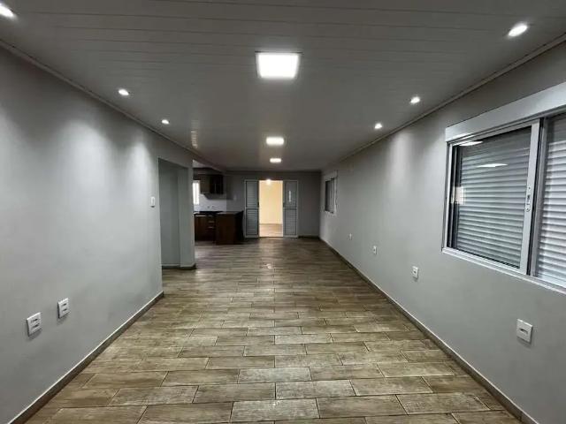 Casa / Sobrado para Locação em Esteio/RS Parque Santo Inácio 4 Quartos