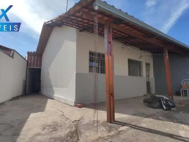 Casa / Sobrado para Locação em Esmeraldas/MG São Pedro 2 Quartos