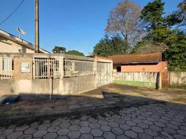 Casa / Sobrado para Locação em Foz do Iguaçu/PR Vila A 2 Quartos
