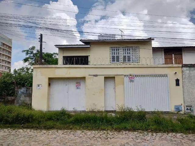 Casa / Sobrado para Locação em Fortaleza/CE Cambeba 4 Quartos