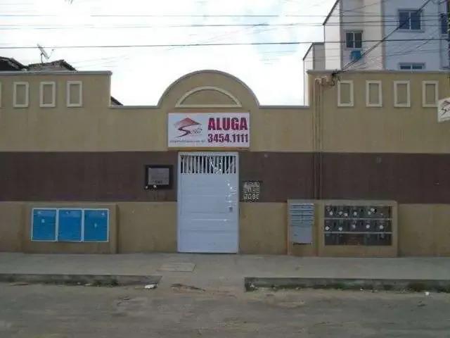 Casa / Sobrado para Locação em Fortaleza/CE Carlito Pamplona 2 Quartos
