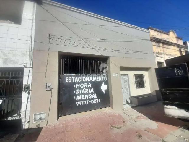 Casa / Sobrado para Locação em Fortaleza/CE Centro 2 Quartos