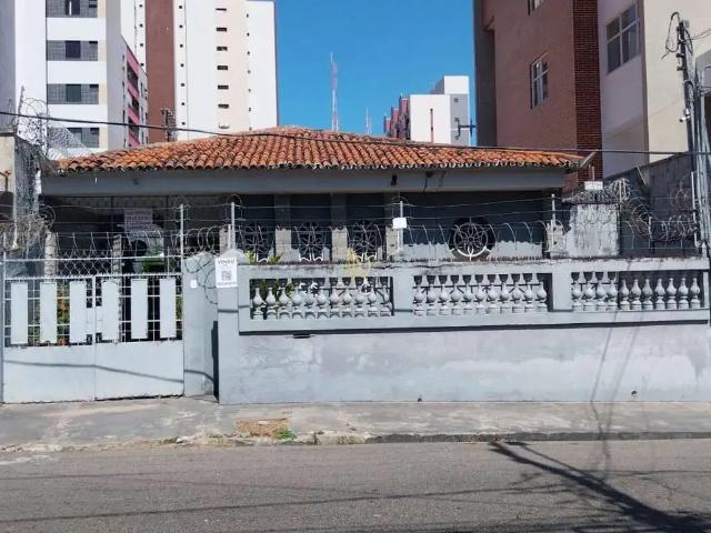 Casa / Sobrado para Locação em Fortaleza/CE Dionisio Torres 5 Quartos