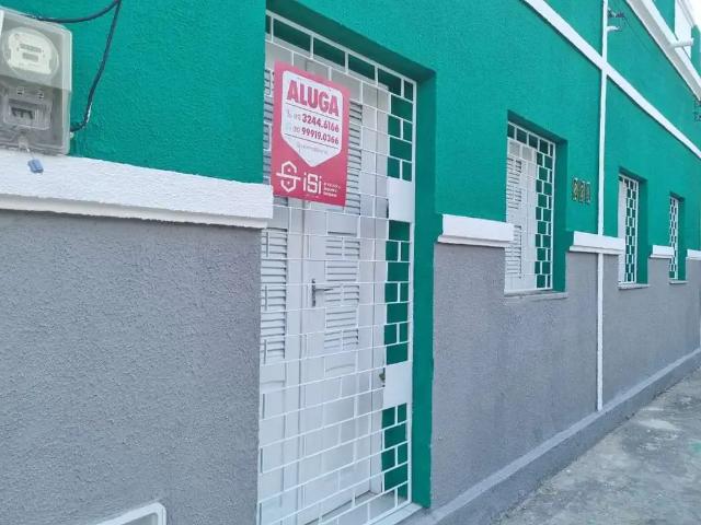 Casa / Sobrado para Locação em Fortaleza/CE José Bonifácio 2 Quartos