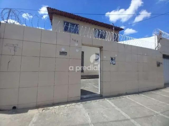 Casa / Sobrado para Locação em Fortaleza/CE Mondubim 2 Quartos