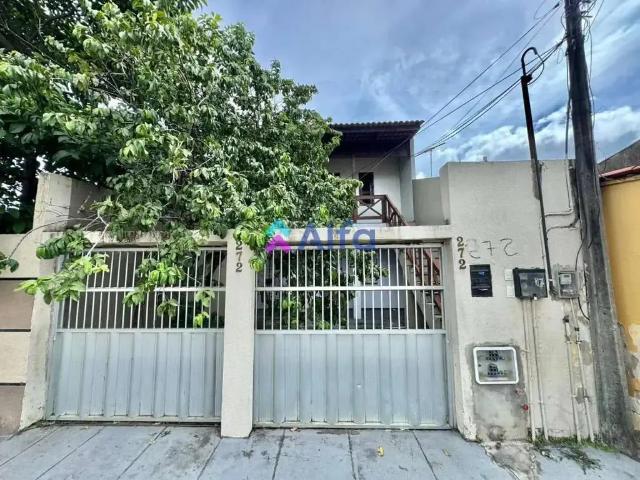 Casa / Sobrado para Locação em Fortaleza/CE Maraponga 2 Quartos