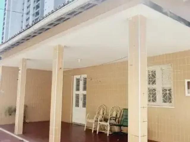 Casa / Sobrado para Locação em Fortaleza/CE Parquelândia 3 Quartos