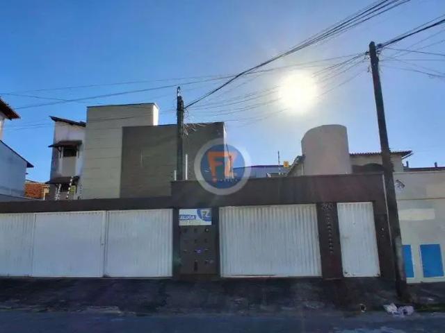 Casa / Sobrado para Locação em Fortaleza/CE Vila União 2 Quartos
