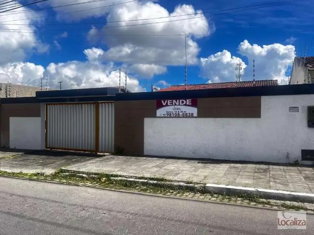 Casa / Sobrado para Locação em Feira de Santana/BA Muchila 3 Quartos