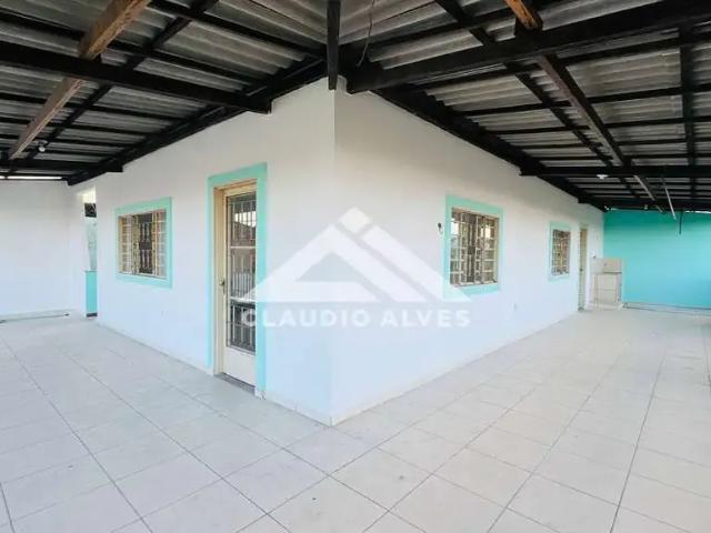 Casa / Sobrado para Locação em Feira de Santana/BA Parque Ipê 2 Quartos