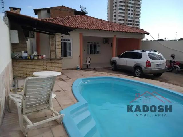 Casa / Sobrado para Locação em Feira de Santana/BA Santa Mônica 3 Quartos