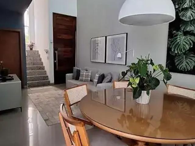Casa / Sobrado para Locação em Feira de Santana/BA Sim 3 Quartos