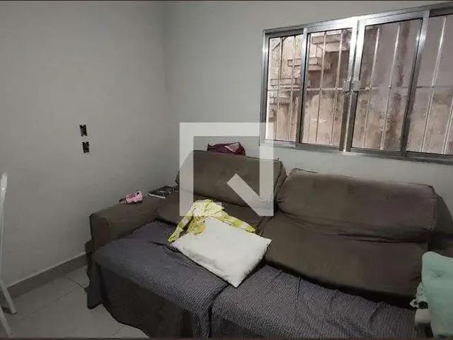 Casa / Sobrado para Locação em Ferraz de Vasconcelos/SP Vila Santa Margarida 2 Quartos