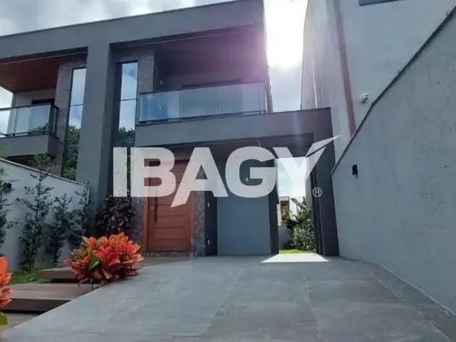 Casa / Sobrado para Locação em Florianópolis/SC Açores 3 Quartos