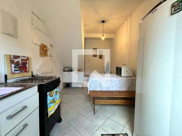 Casa / Sobrado para Locação em Florianópolis/SC Agronômica 2 Quartos