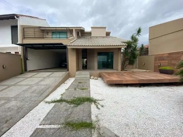 Casa / Sobrado para Locação em Florianópolis/SC Balneário 4 Quartos