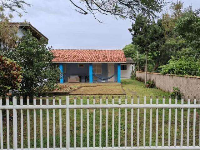 Casa / Sobrado para Locação em Florianópolis/SC Campeche 2 Quartos