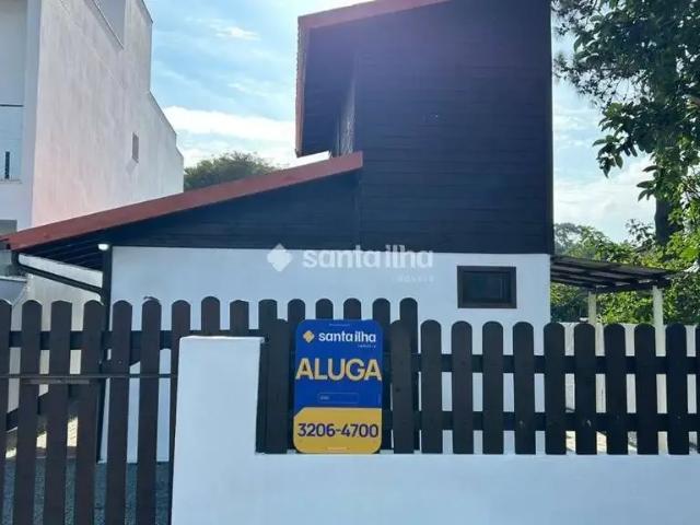 Casa / Sobrado para Locação em Florianópolis/SC Campeche 2 Quartos