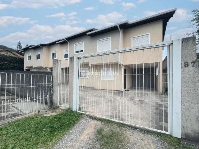 Casa / Sobrado para Locação em Florianópolis/SC Campeche 2 Quartos