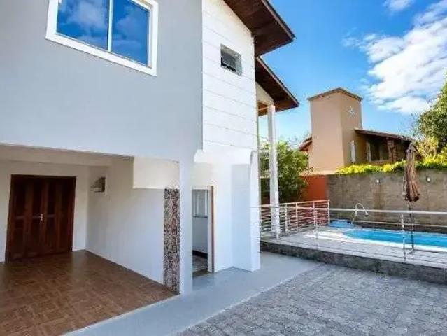 Casa / Sobrado para Locação em Florianópolis/SC Campeche 3 Quartos