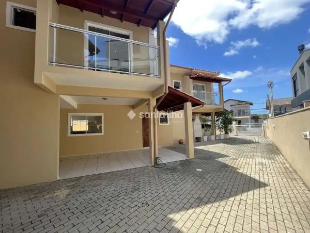 Casa / Sobrado para Locação em Florianópolis/SC Campeche 3 Quartos