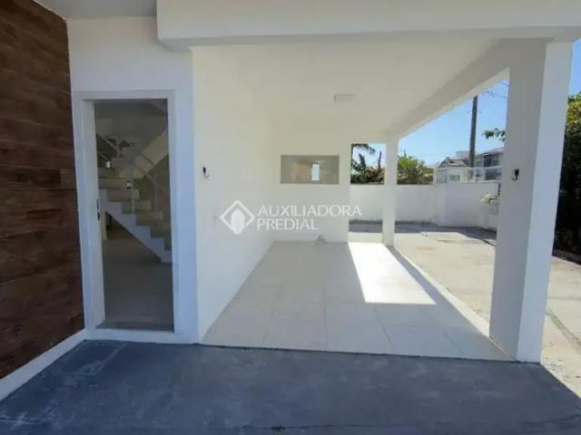 Casa / Sobrado para Locação em Florianópolis/SC Campeche 3 Quartos