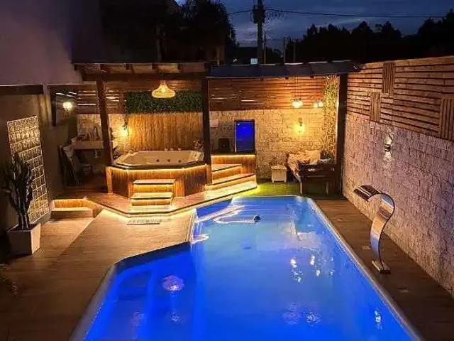 Casa / Sobrado para Locação em Florianópolis/SC Campeche 3 Quartos