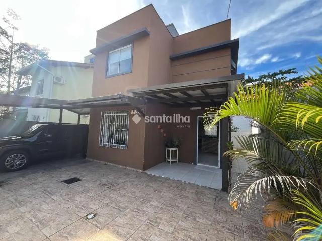 Casa / Sobrado para Locação em Florianópolis/SC Campeche 3 Quartos
