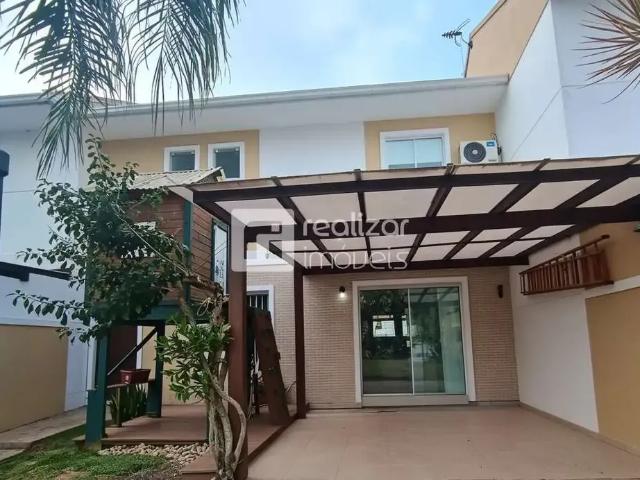 Casa / Sobrado para Locação em Florianópolis/SC Campeche 3 Quartos