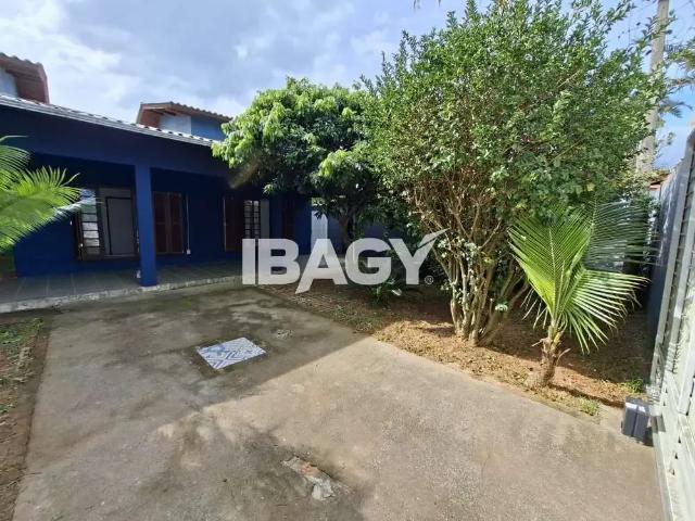Casa / Sobrado para Locação em Florianópolis/SC Campeche 3 Quartos