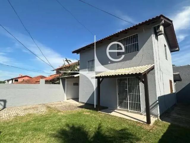 Casa / Sobrado para Locação em Florianópolis/SC Campeche 3 Quartos
