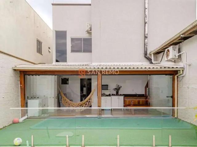 Casa / Sobrado para Locação em Florianópolis/SC Campeche 4 Quartos