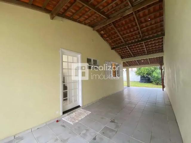 Casa / Sobrado para Locação em Florianópolis/SC Campeche 4 Quartos