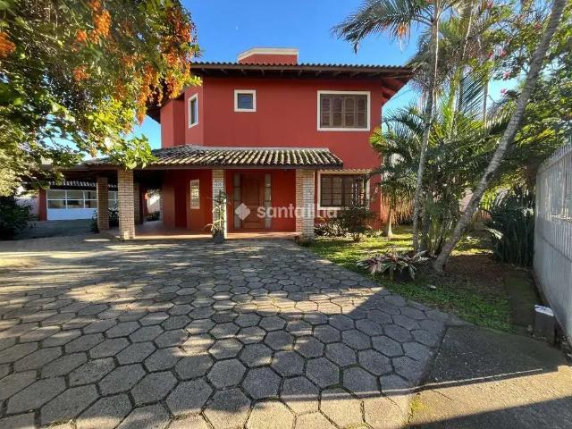 Casa / Sobrado para Locação em Florianópolis/SC Campeche 4 Quartos