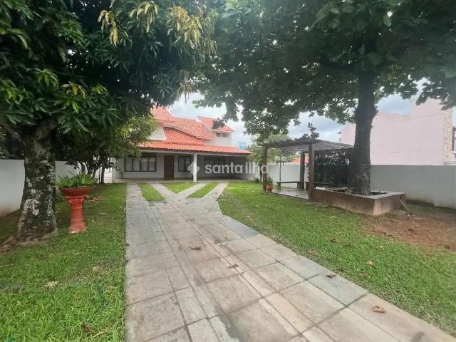 Casa / Sobrado para Locação em Florianópolis/SC Campeche 5 Quartos