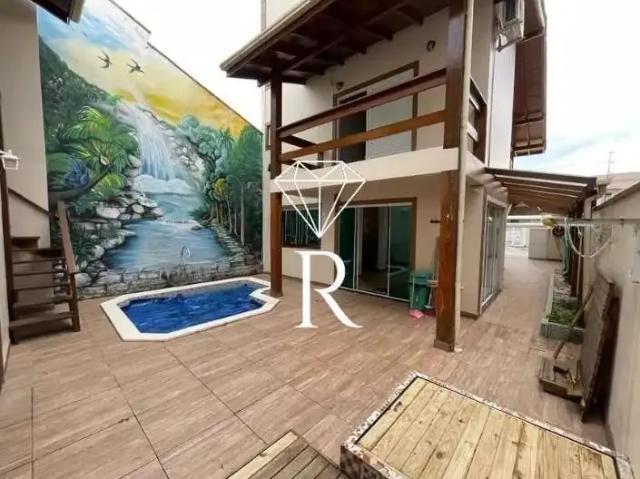 Casa / Sobrado para Locação em Florianópolis/SC Campeche 5 Quartos
