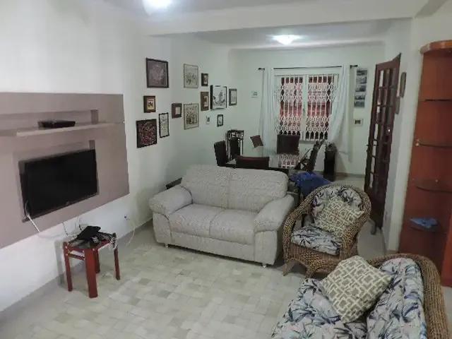 Casa / Sobrado para Locação em Florianópolis/SC Canasvieiras 4 Quartos