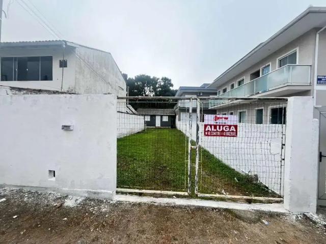 Casa / Sobrado para Locação em Florianópolis/SC Canasvieiras 2 Quartos