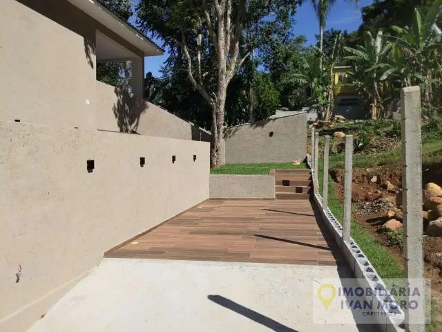 Casa / Sobrado para Locação em Florianópolis/SC Canasvieiras 3 Quartos