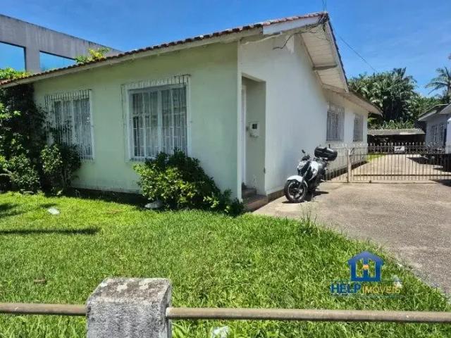 Casa / Sobrado para Locação em Florianópolis/SC Capoeiras 4 Quartos