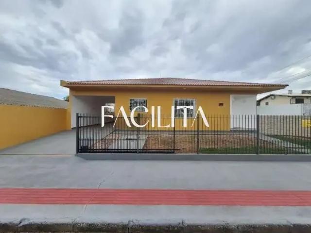 Casa / Sobrado para Locação em Florianópolis/SC Carianos 2 Quartos
