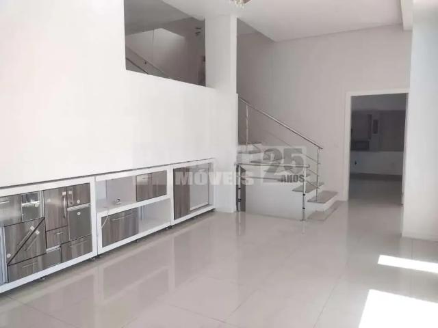 Casa / Sobrado para Locação em Florianópolis/SC Carvoeira 4 Quartos