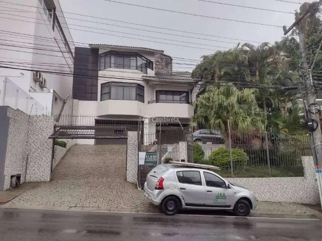 Casa / Sobrado para Locação em Florianópolis/SC Centro 4 Quartos