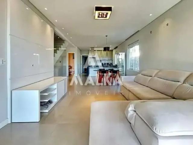 Casa / Sobrado para Locação em Florianópolis/SC Centro 4 Quartos