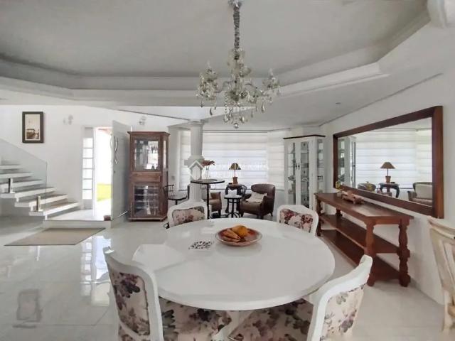 Casa / Sobrado para Locação em Florianópolis/SC Centro 4 Quartos